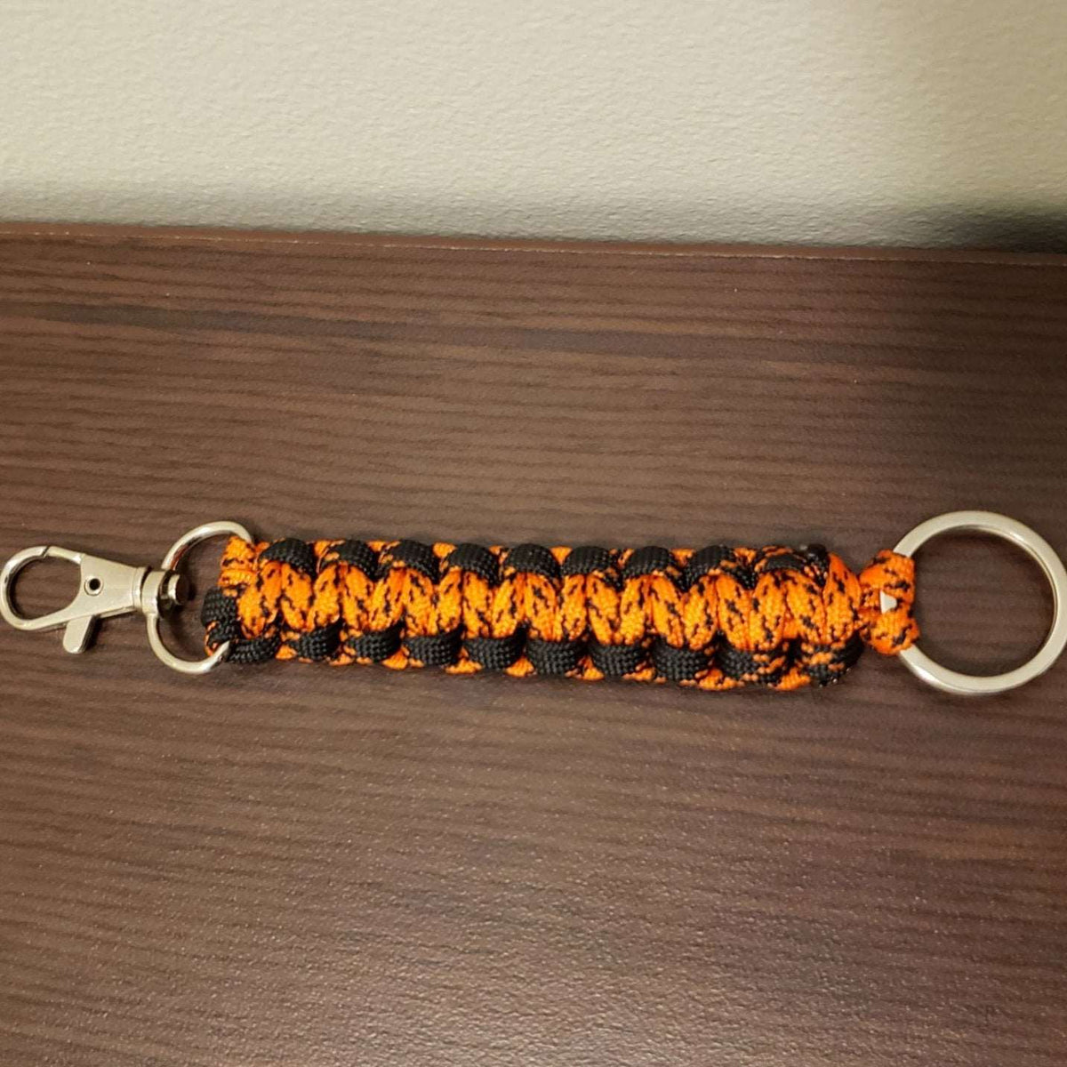 2 Color Paracord Key Fob